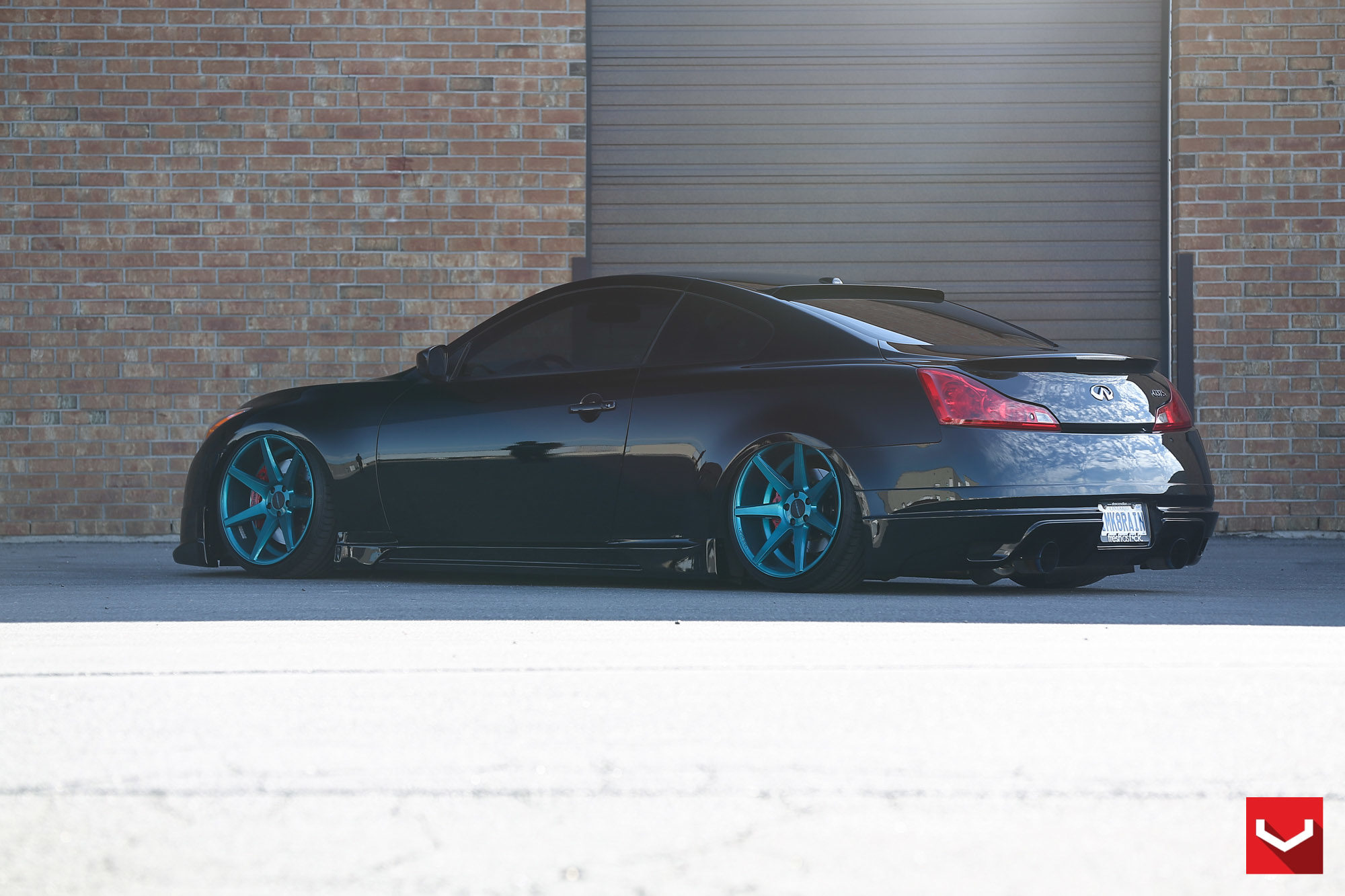 Infiniti G37 - Vossen CV7