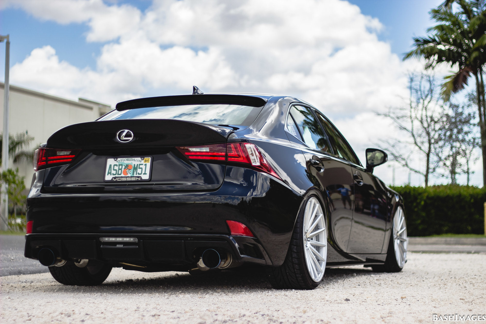 LEXUS IS - VOSSEN FLOW FORMED SERIES: VFS-2