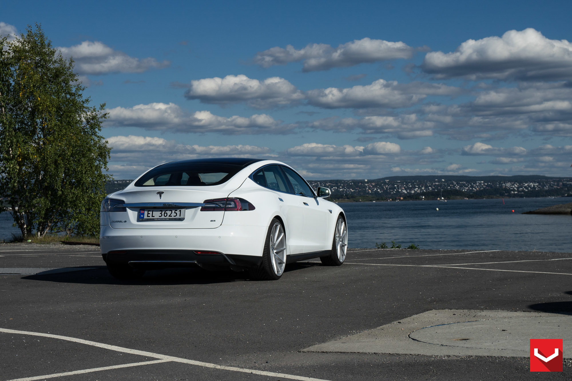 Tesla Model S - Vossen CVT