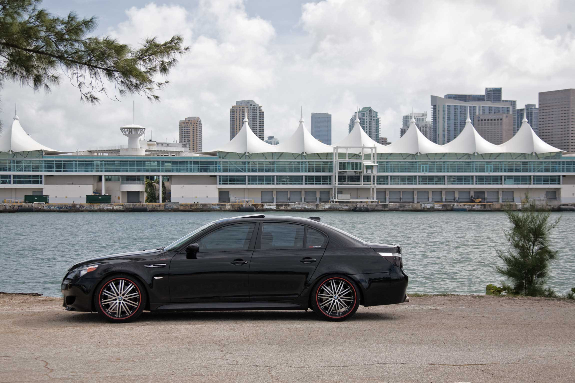 BMW 5 Series - Vossen VVS082