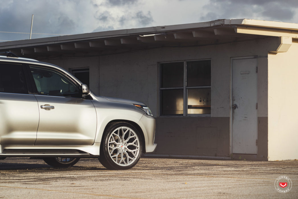 LEXUS LX - VOSSEN FORGED: SERIES 17: S17-01 - Vossen Wheels