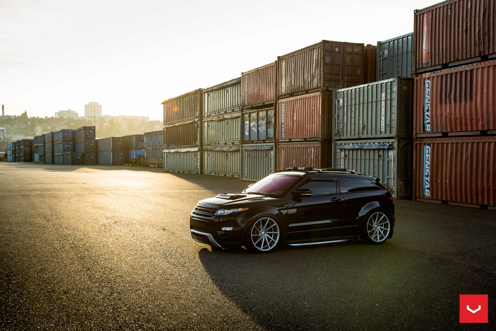 Range Rover Evoque on Vossen CVT