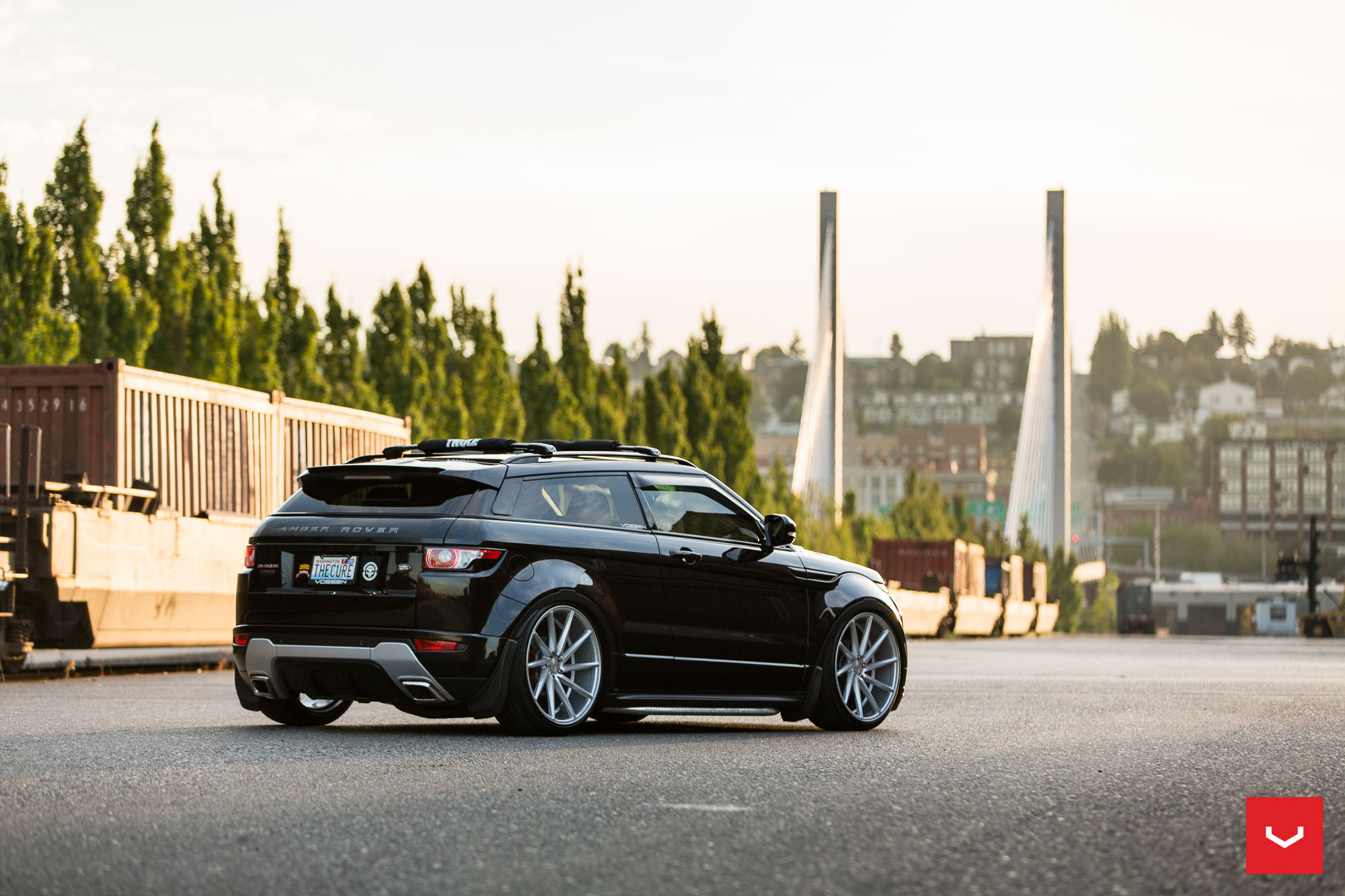 Range Rover Evoque on Vossen CVT