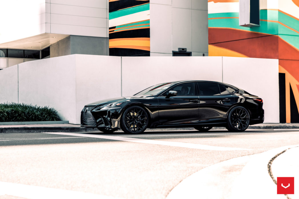 LEXUS LS500 - HYBRID FORGED SERIES: HF-2 - Vossen Wheels