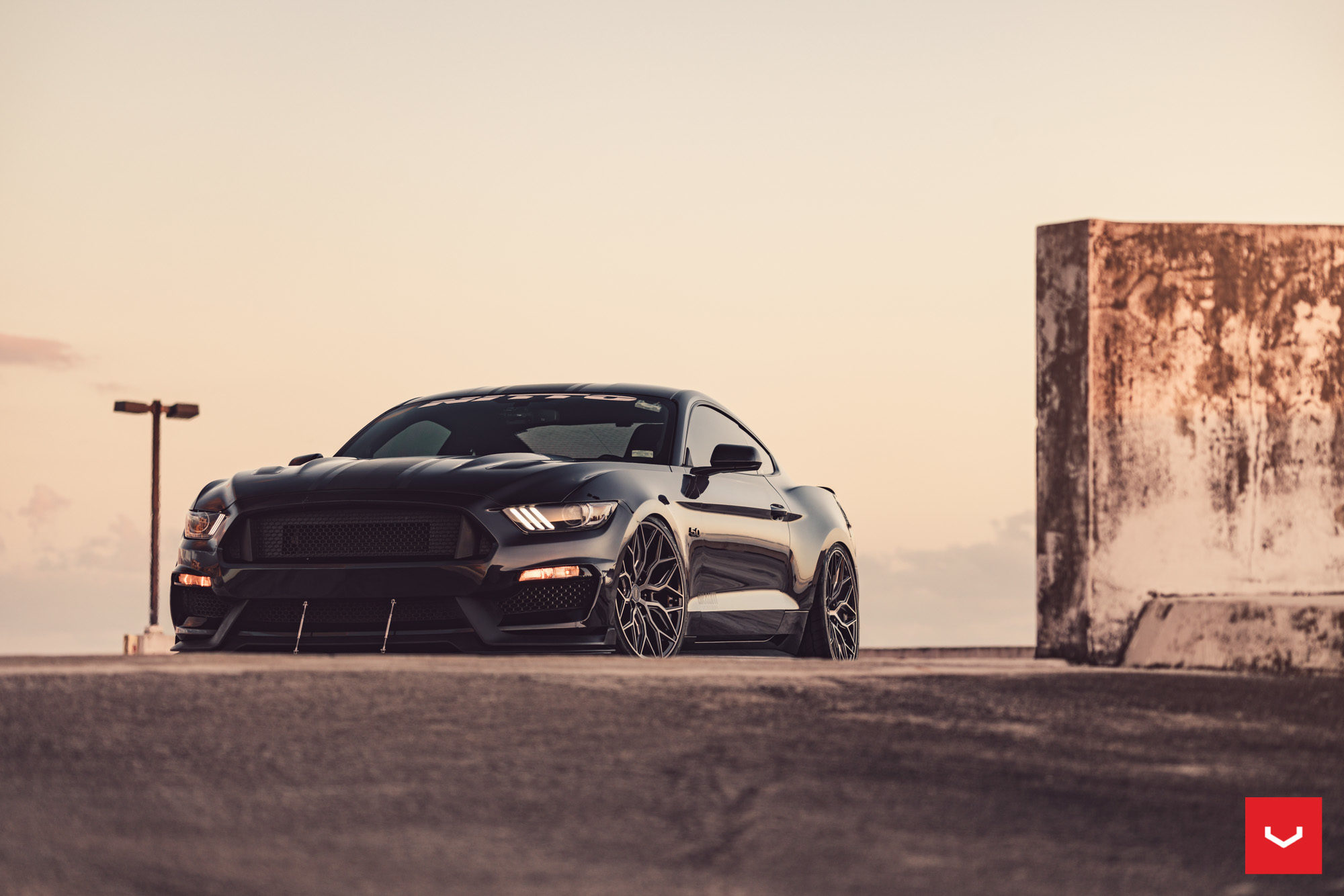 FORD MUSTANG GT - VOSSEN HYBRID FORGED SERIES: HF-2 - Vossen Wheels