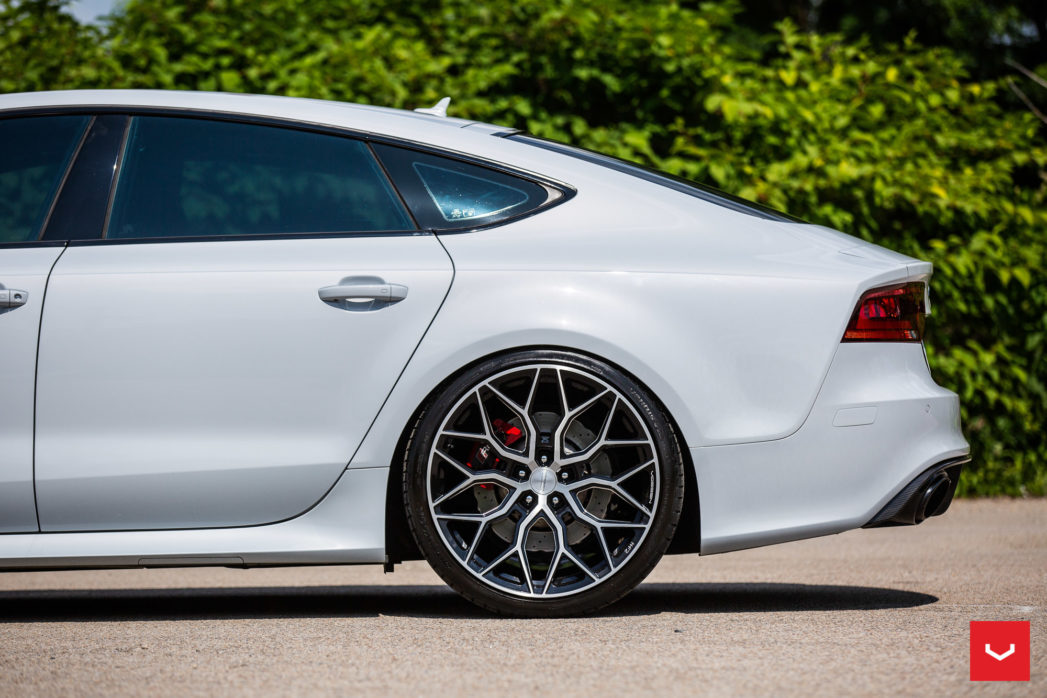 AUDI RS7 - HYBRID FORGED SERIES: HF-2 - Vossen Wheels
