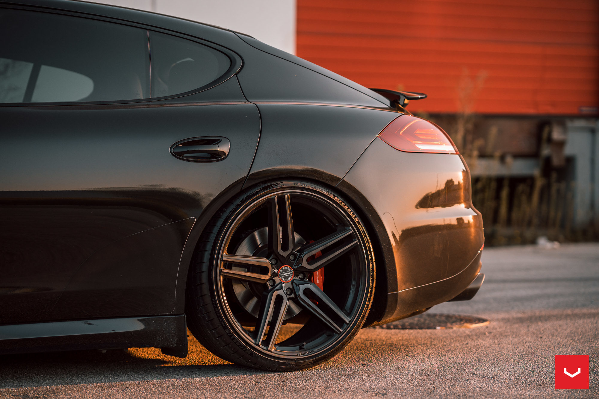 PORSCHE PANAMERA GTS - HYBRID FORGED SERIES: HF-1 - Vossen Wheels