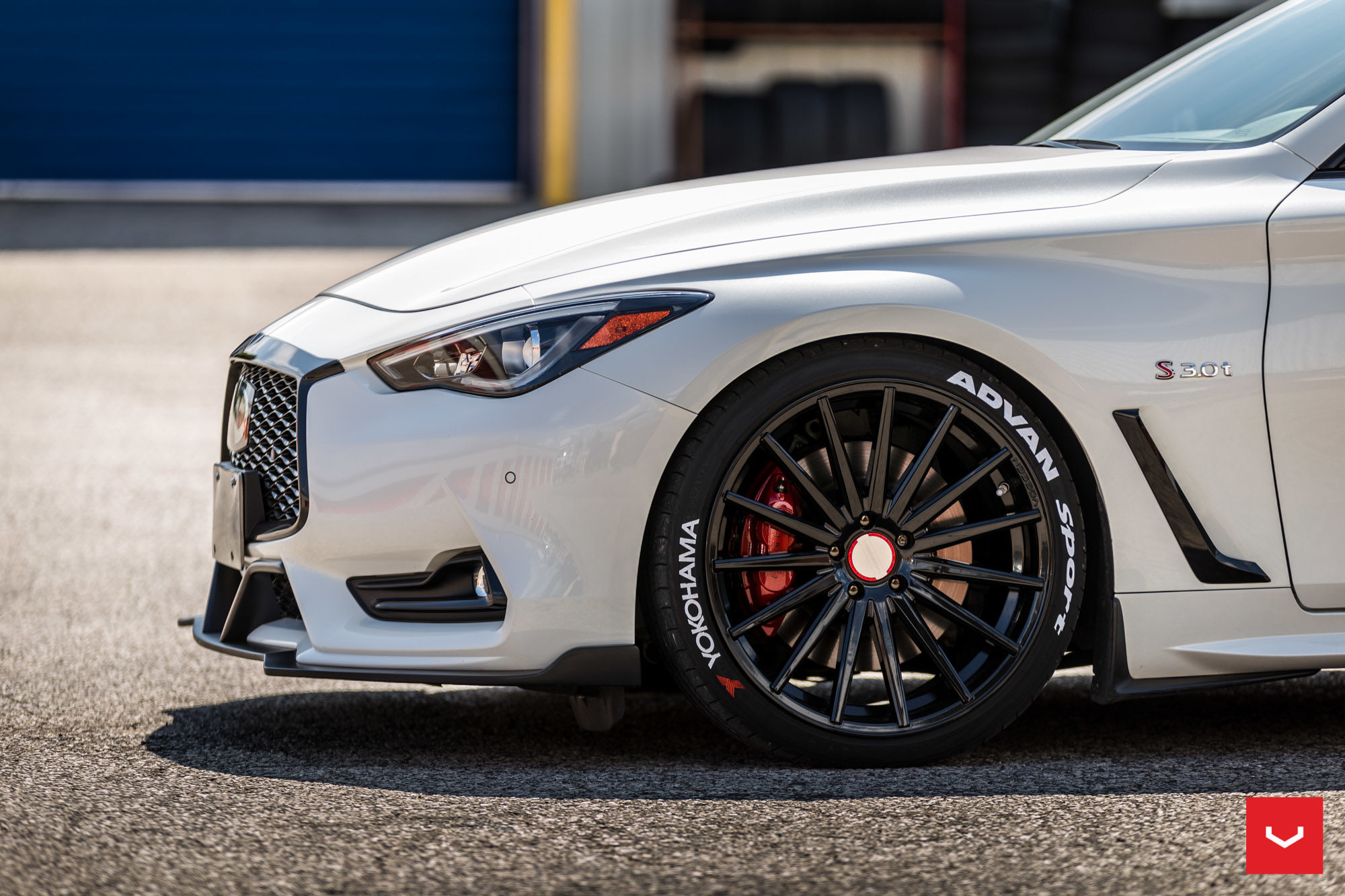 INFINITI Q60 - HYBRID FORGED SERIES: VFS-2 - Vossen Wheels