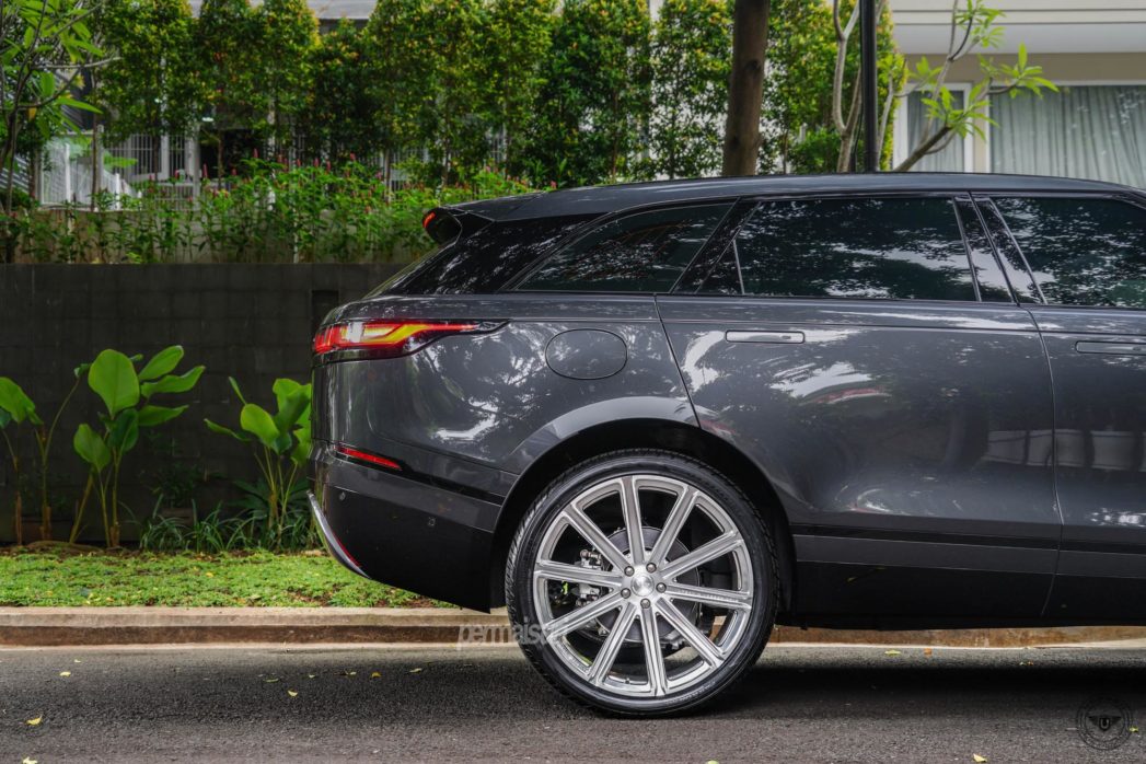 LAND ROVER RANGE ROVER VELAR - VOSSEN URBAN AUTOMOTIVE X VOSSEN FORGED ...