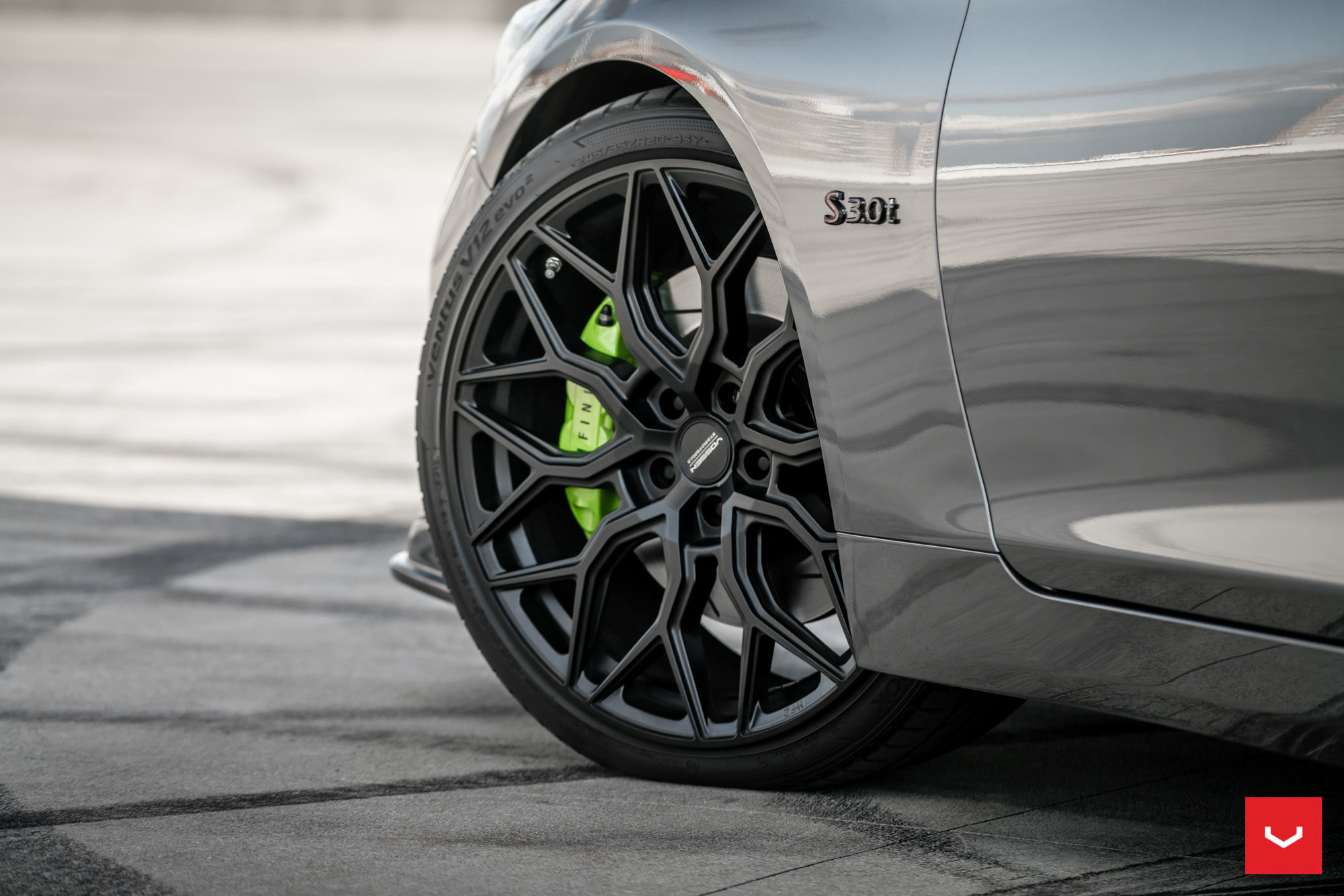 INFINITI Q50 - HYBRID FORGED SERIES: HF-2 - Vossen Wheels
