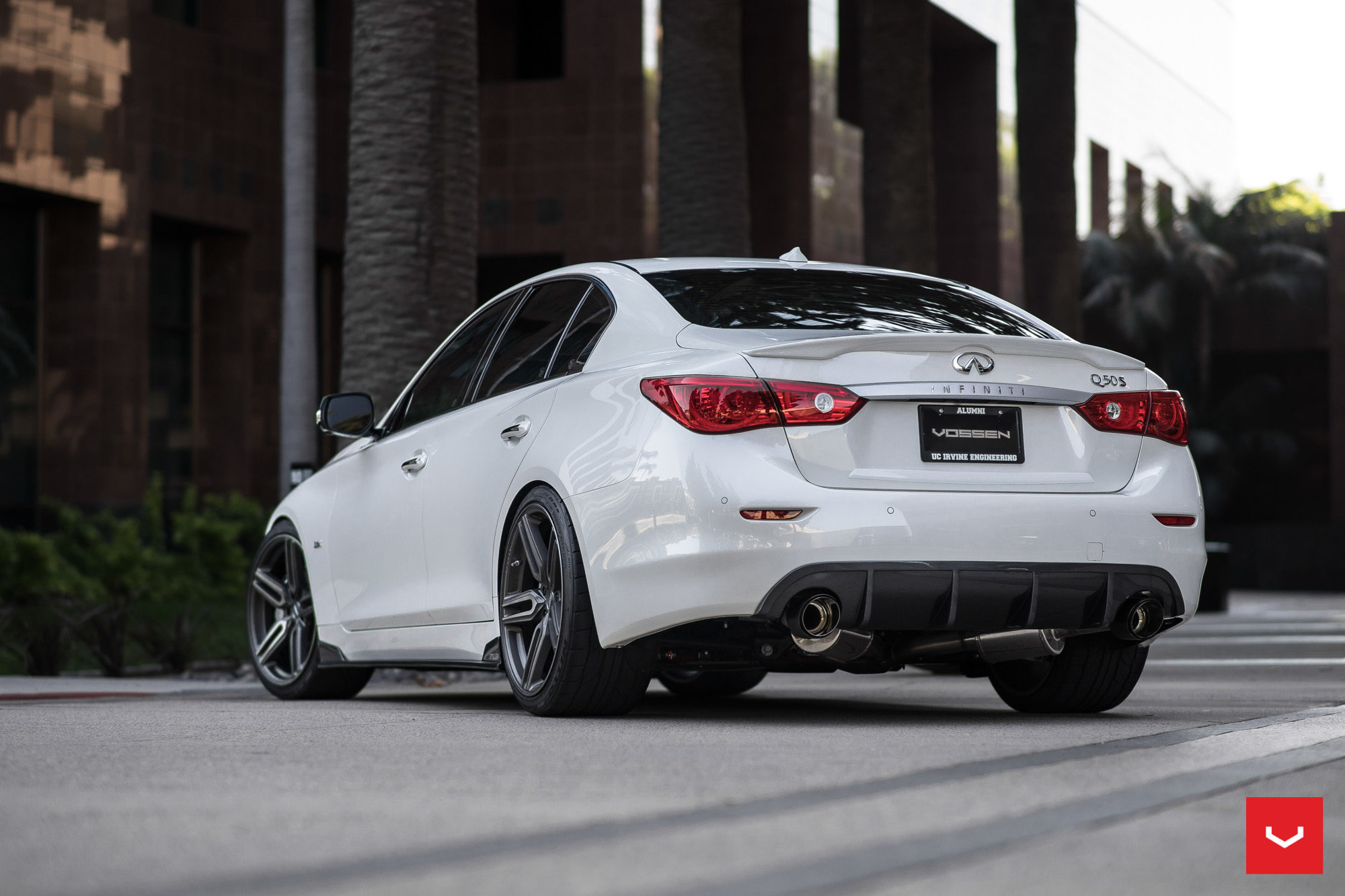 INFINITI Q50S - HYBRID FORGED SERIES: HF-1 - Vossen Wheels