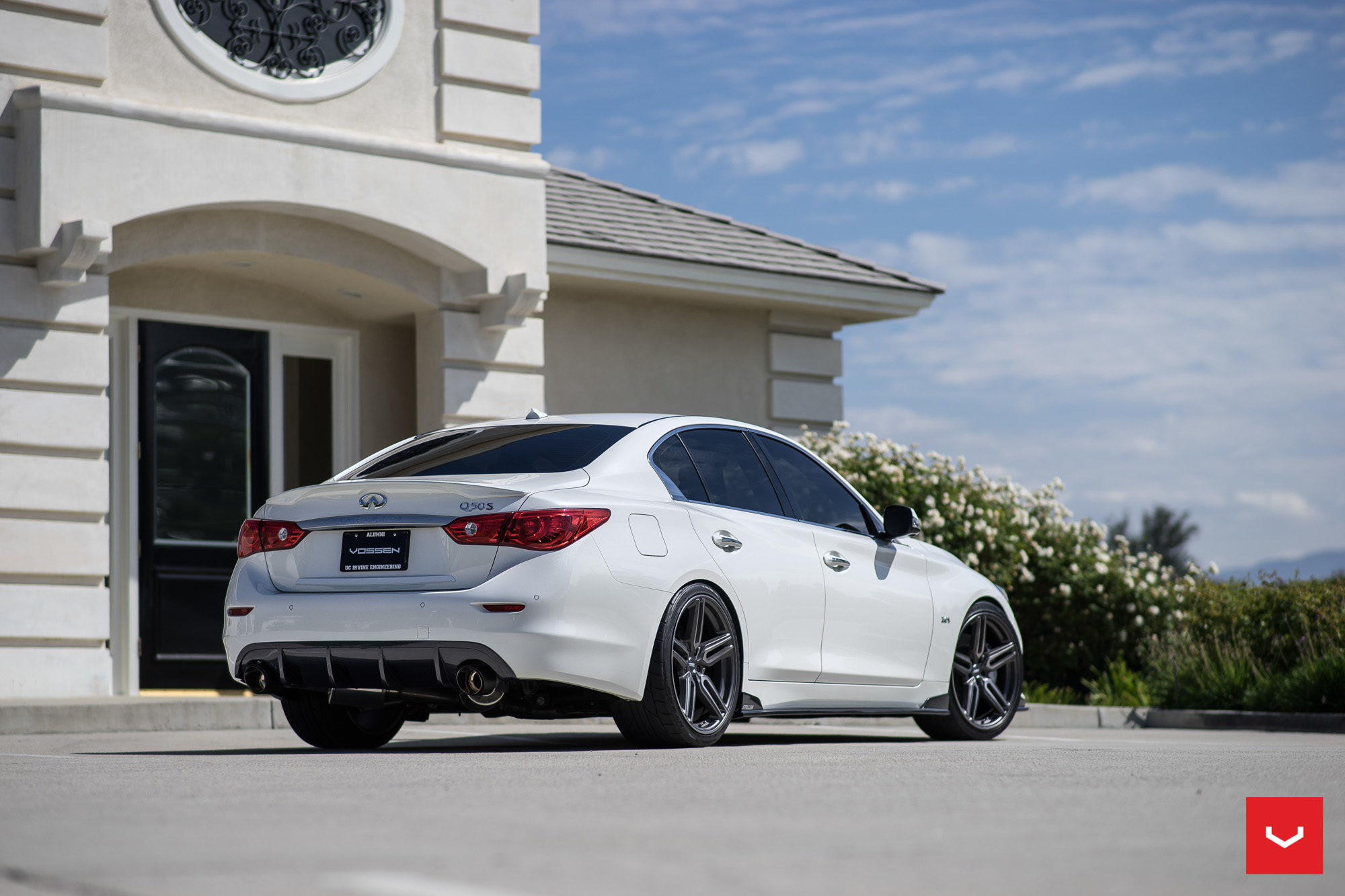 INFINITI Q50S - HYBRID FORGED SERIES: HF-1 - Vossen Wheels
