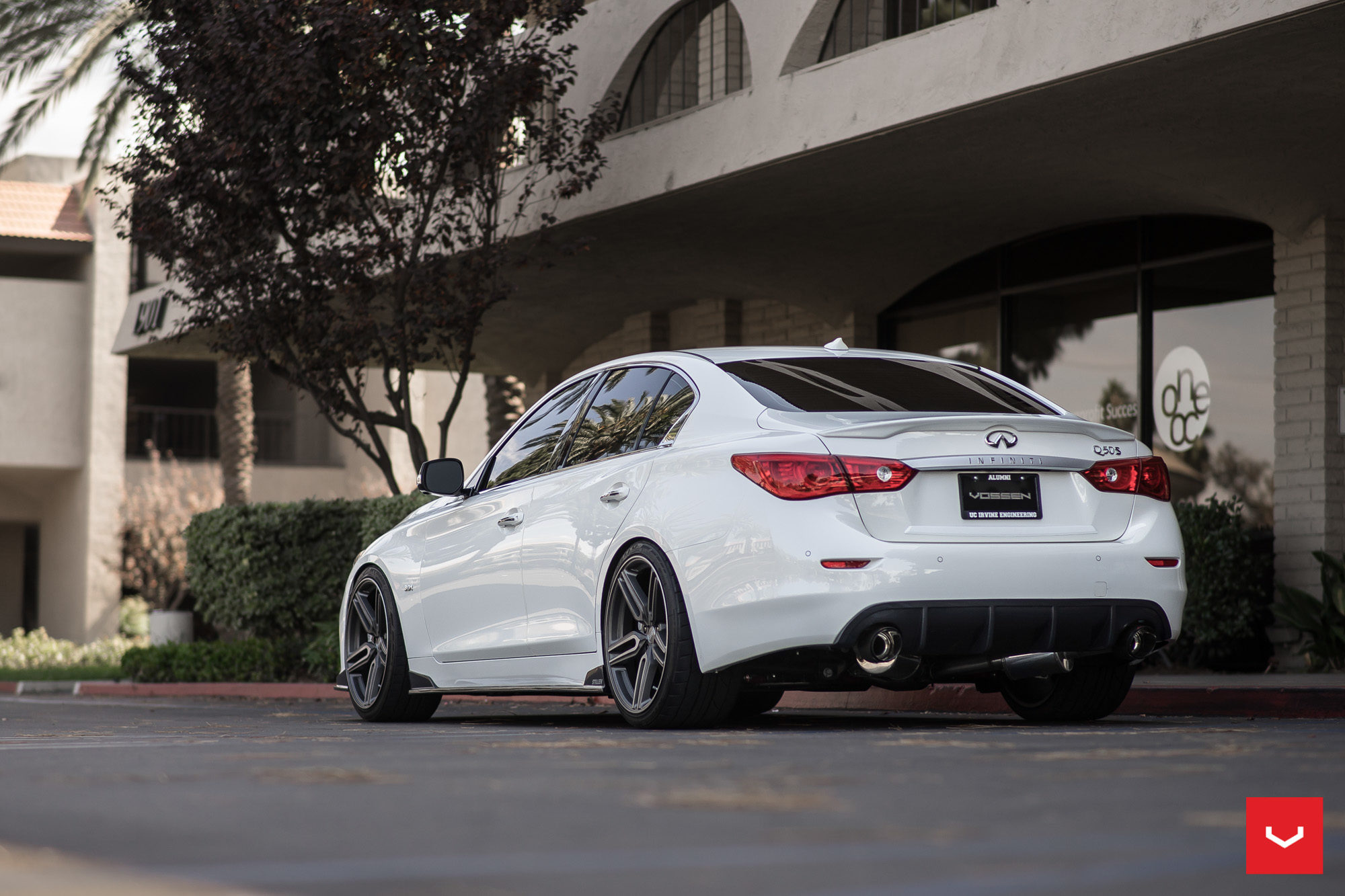 INFINITI Q50S - HYBRID FORGED SERIES: HF-1 - Vossen Wheels