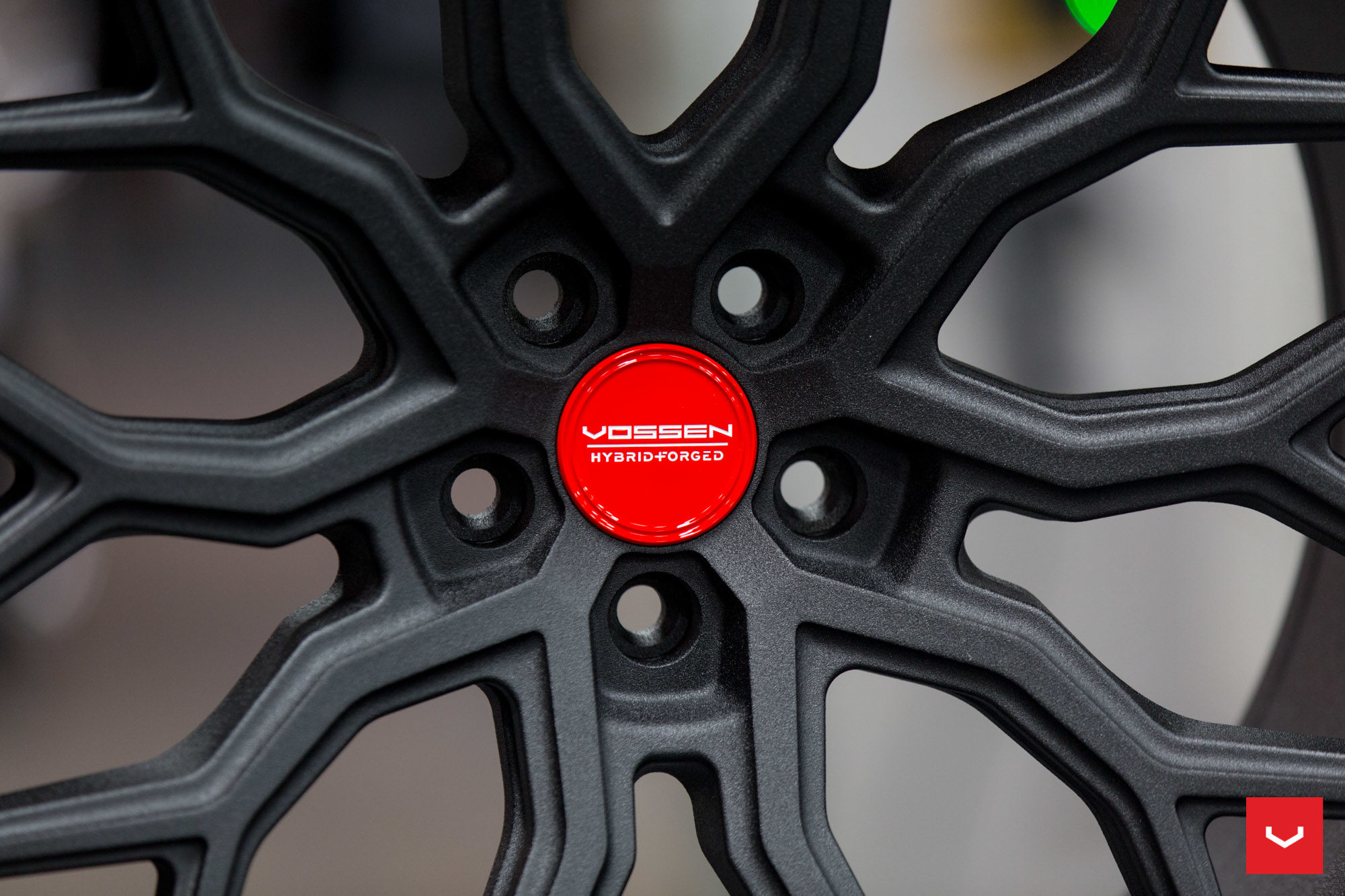 HYBRID FORGED: HF SERIES: HF-2 - Vossen Wheels