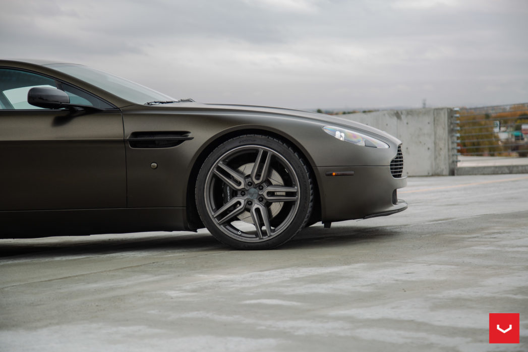 ASTON MARTIN VANTAGE - HYBRID FORGED SERIES: HF-1 - Vossen Wheels
