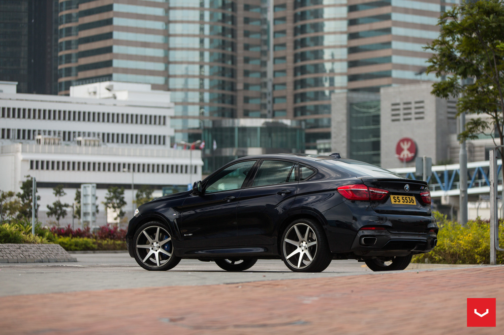 BMW X6M - VOSSEN: CV7 - Vossen Wheels