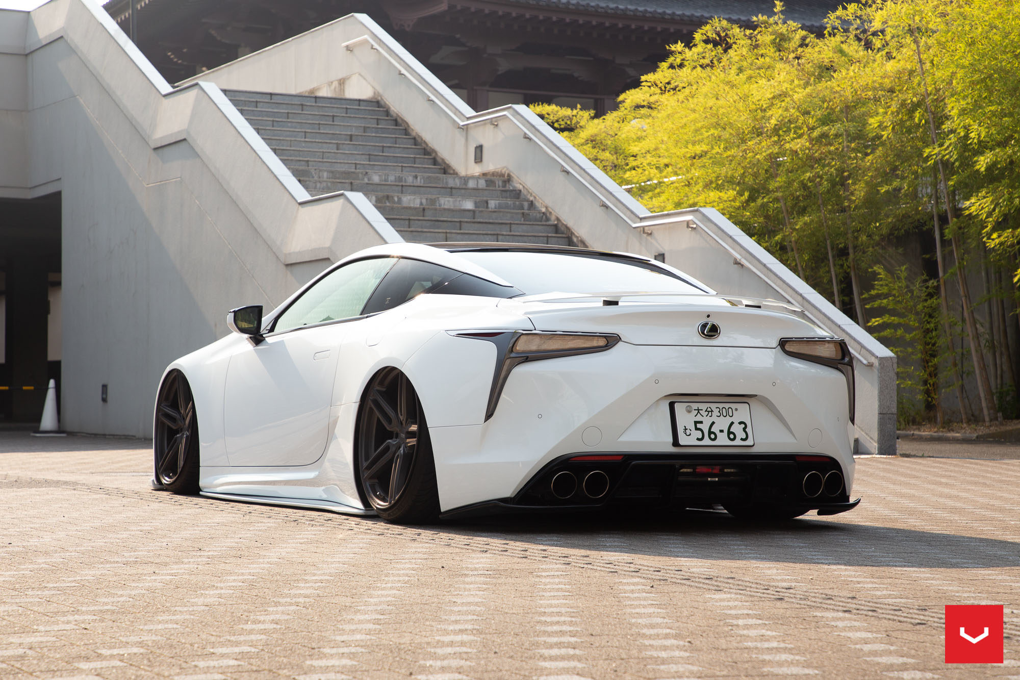 LEXUS LC500 - HYBRID FORGED SERIES: HF-1 - Vossen Wheels