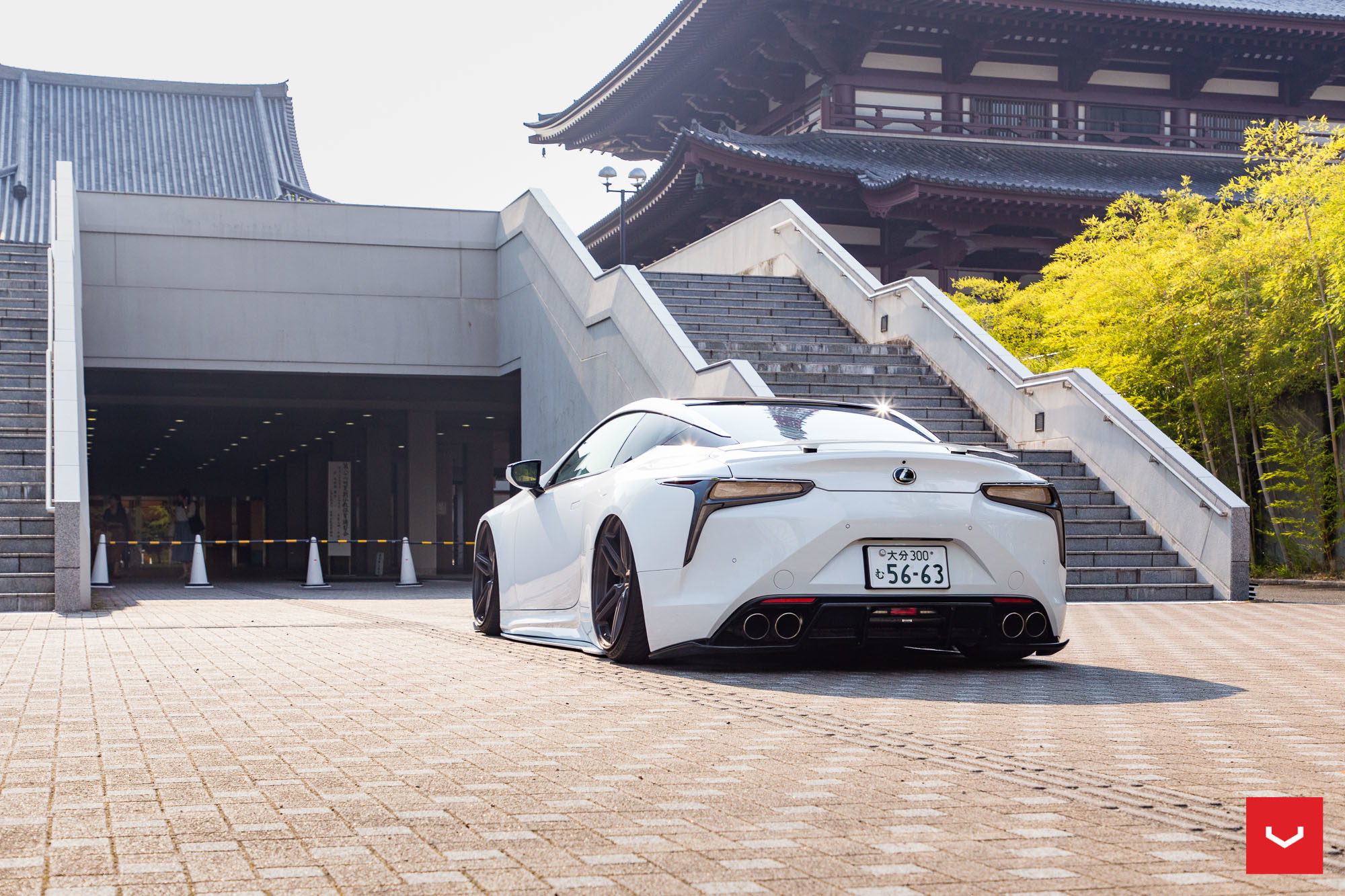 LEXUS LC500 - HYBRID FORGED SERIES: HF-1 - Vossen Wheels