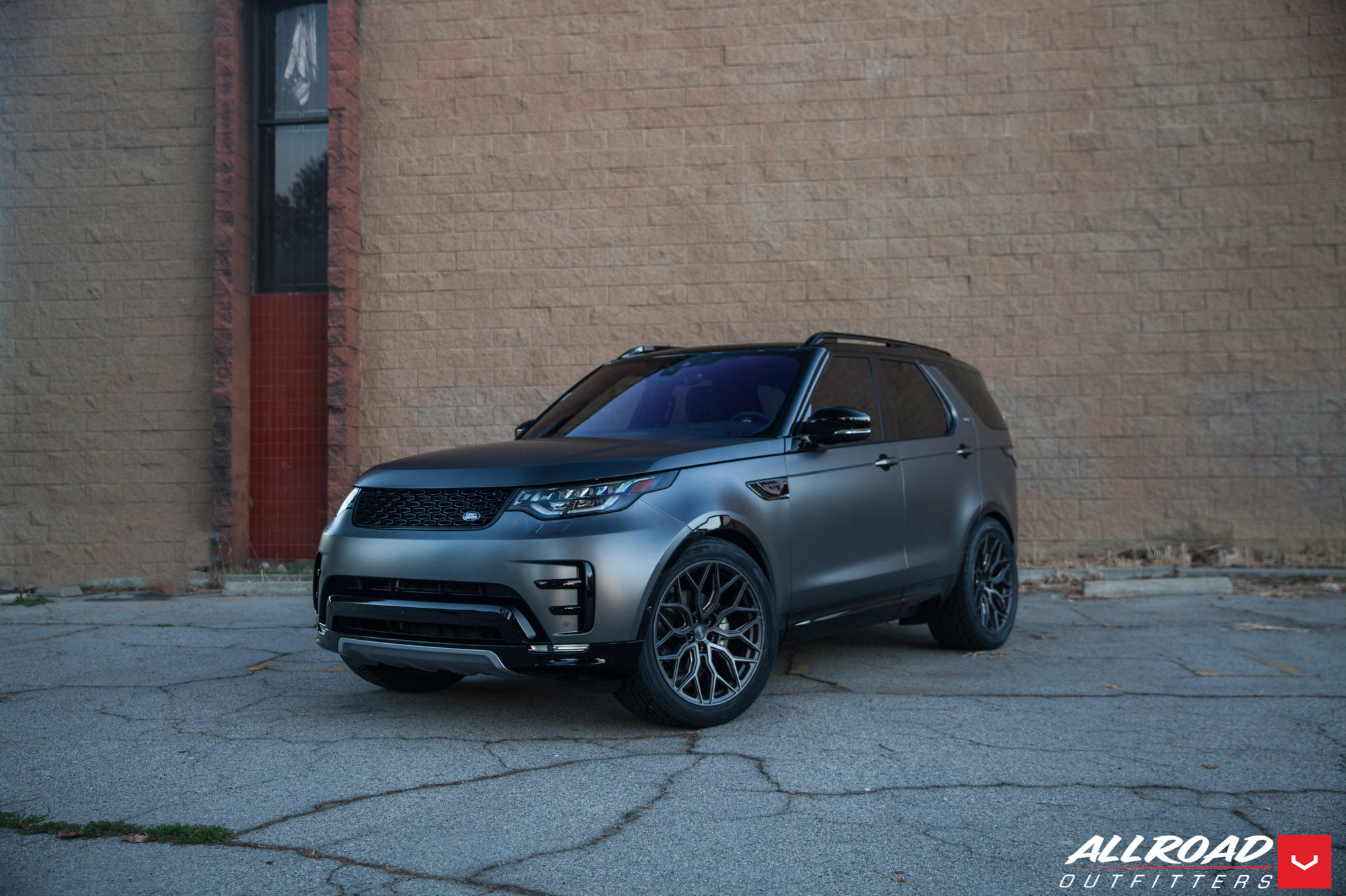 RANGE ROVER DISCOVERY - HYBRID FORGED SERIES: HF-2 - Vossen Wheels