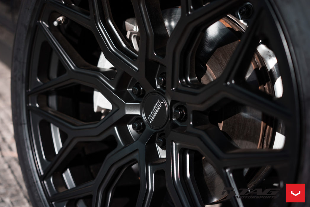 RANGE ROVER VELAR - HYBRID FORGED SERIES: HF-2 - Vossen Wheels