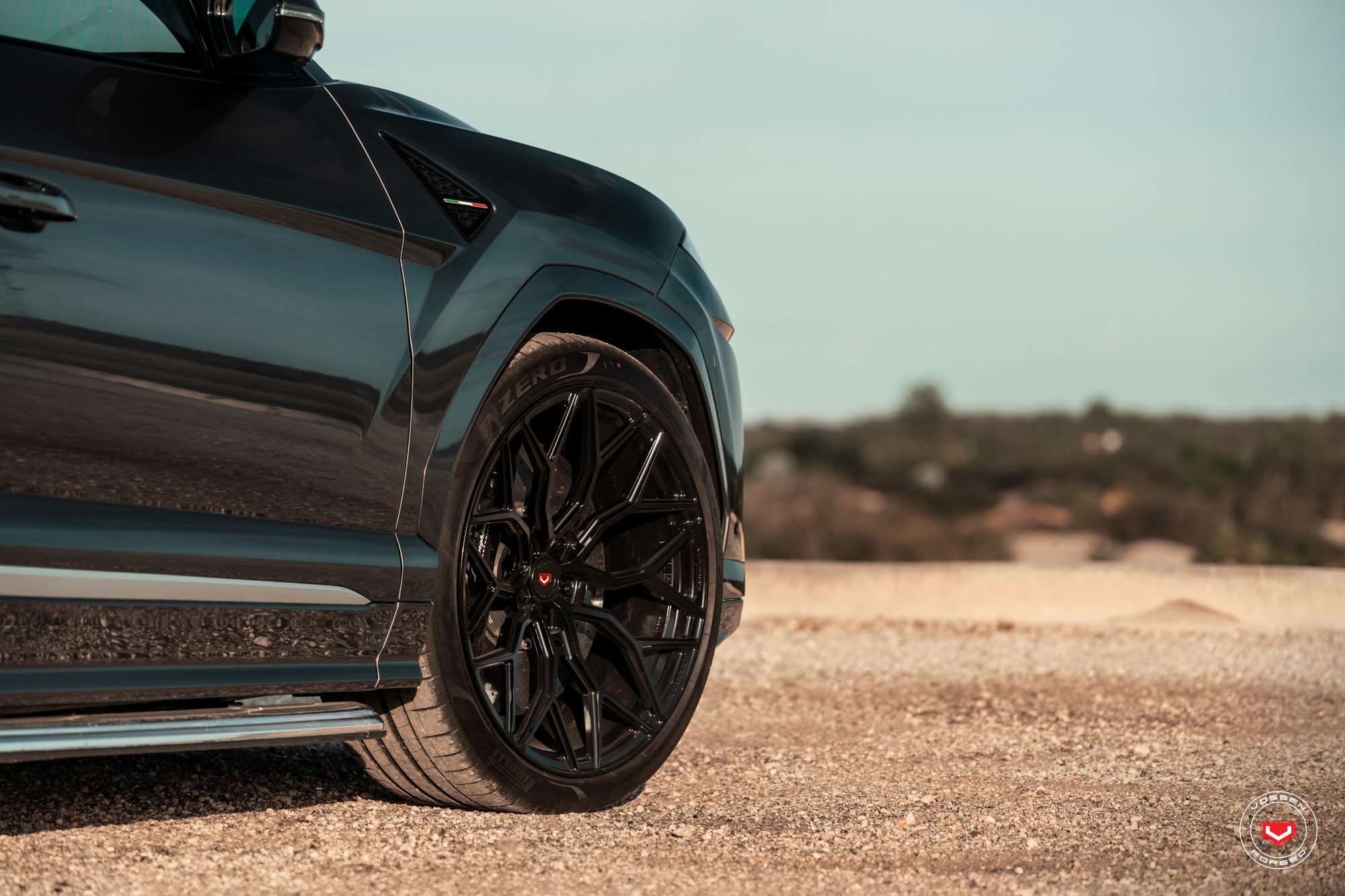 LAMBORGHINI URUS - VOSSEN FORGED - SERIES 17: S17-01 - Vossen Wheels