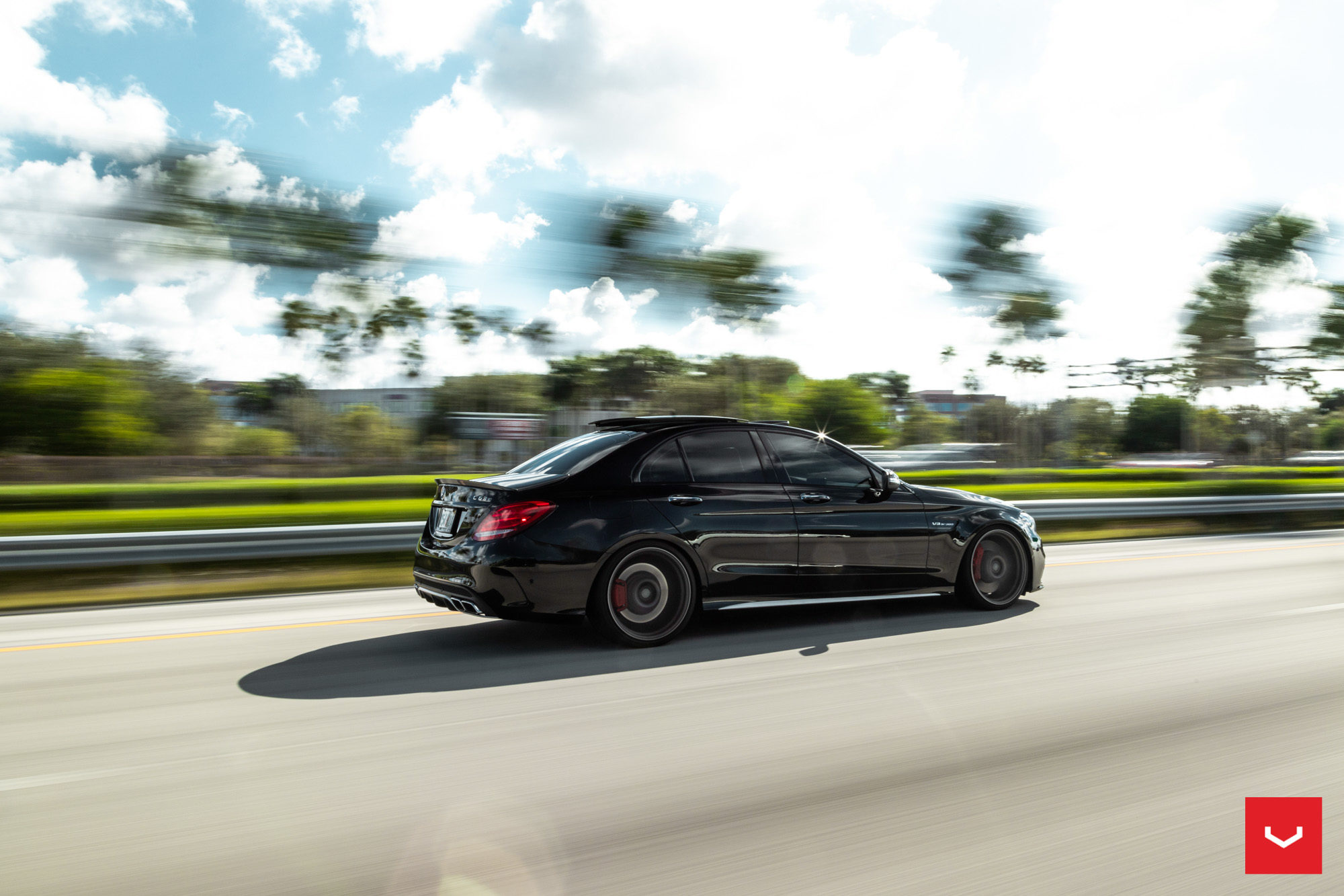 MERCEDES-BENZ C63S - HYBRID FORGED SERIES: HF-1 - Vossen Wheels