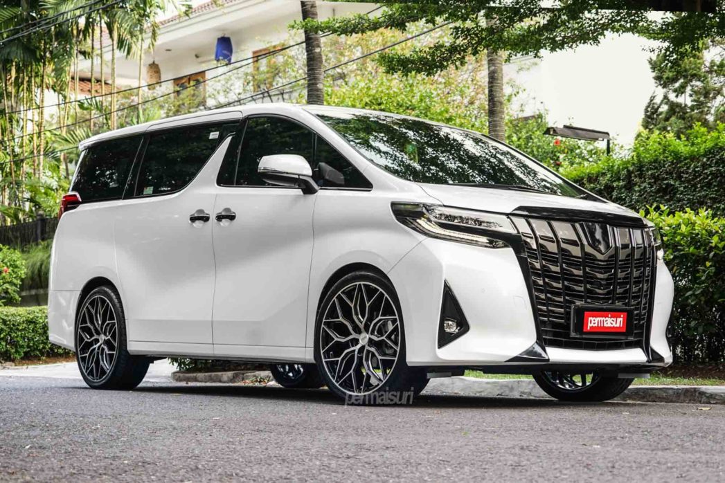 TOYOTA VELLFIRE - HYBRID FORGED SERIES: HF-2 - Vossen Wheels