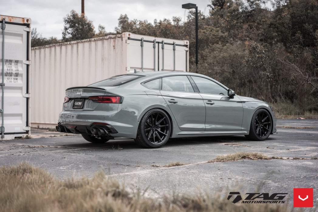 AUDI RS5 - HYBRID FORGED SERIES: HF-3 - Vossen Wheels