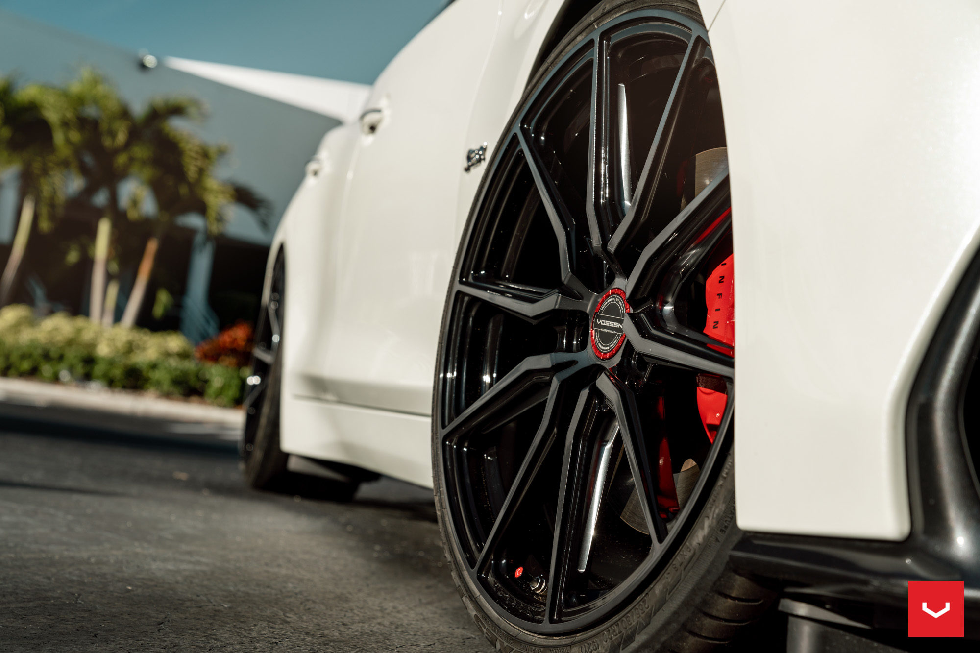 INFINITI Q50S - HYBRID FORGED SERIES: HF-3 - Vossen Wheels