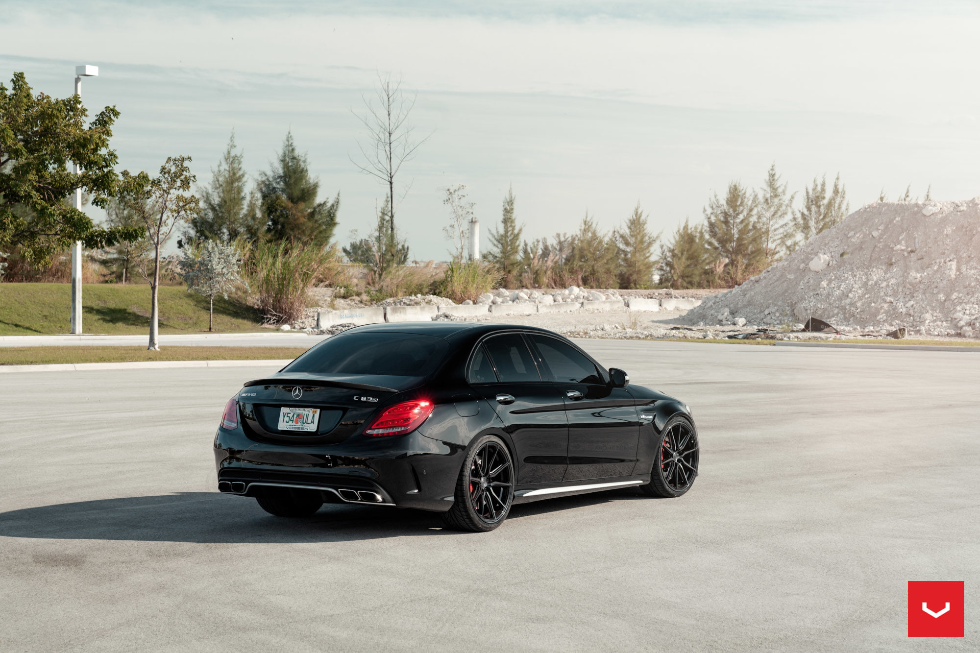 MERCEDES-BENZ C63S - HYBRID FORGED SERIES: HF-3 - Vossen Wheels