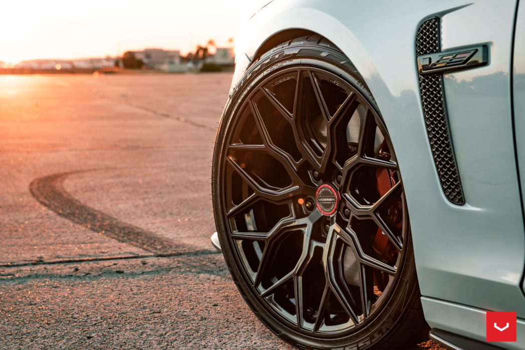 CADILLAC CTS-V - HYBRID FORGED SERIES: HF-2 - Vossen Wheels