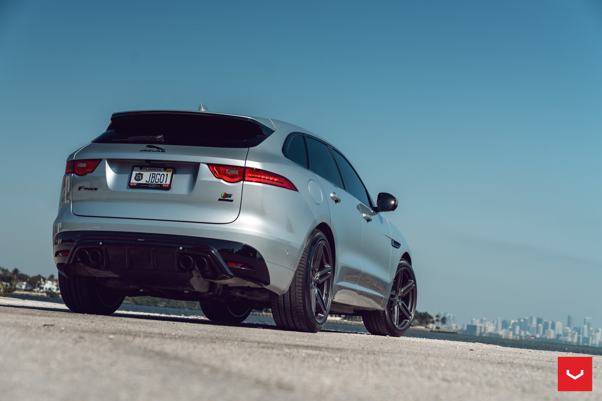 JAGUAR F PACE - HYBRID FORGED SERIES: HF-1 - Vossen Wheels