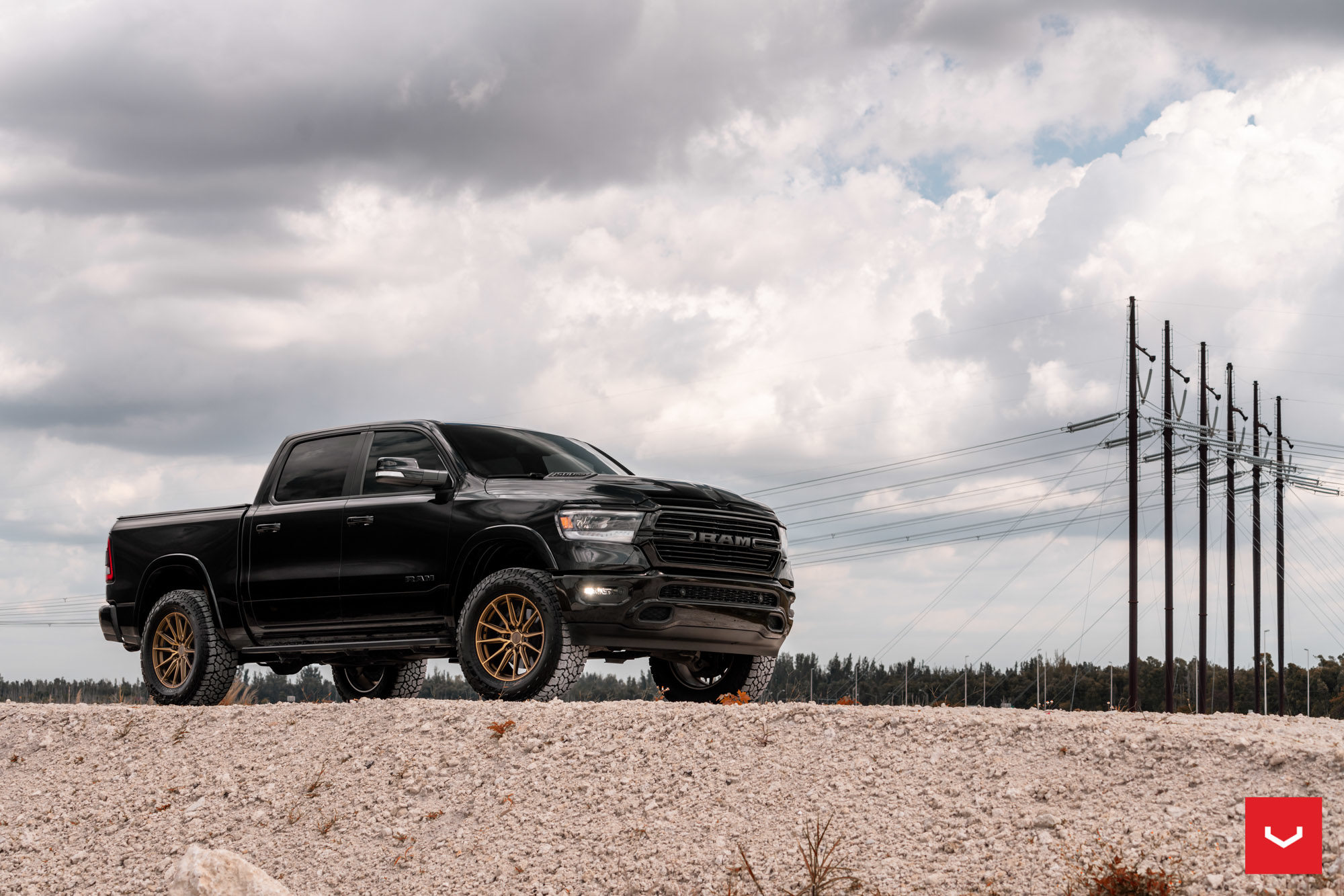 DODGE RAM LARAMIE - HYBRID FORGED SERIES: HF6-1 - Vossen Wheels