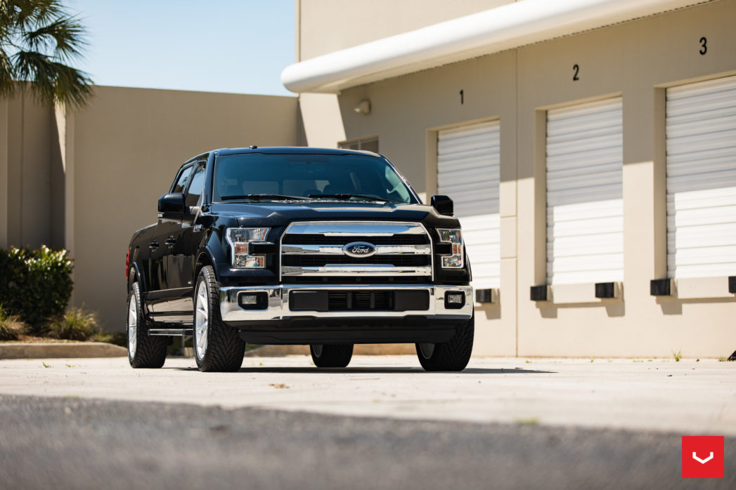 FORD F-150 PLATINUM - HYBRID FORGED SERIES: HF6-1 - Vossen Wheels