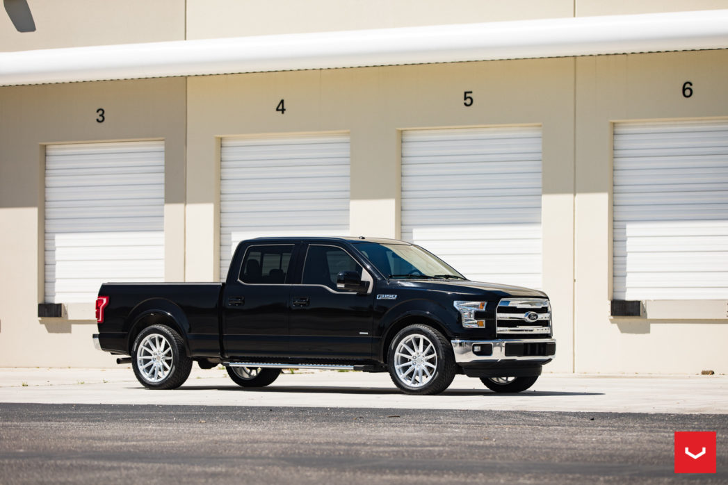 FORD F-150 PLATINUM - HYBRID FORGED SERIES: HF6-1 - Vossen Wheels