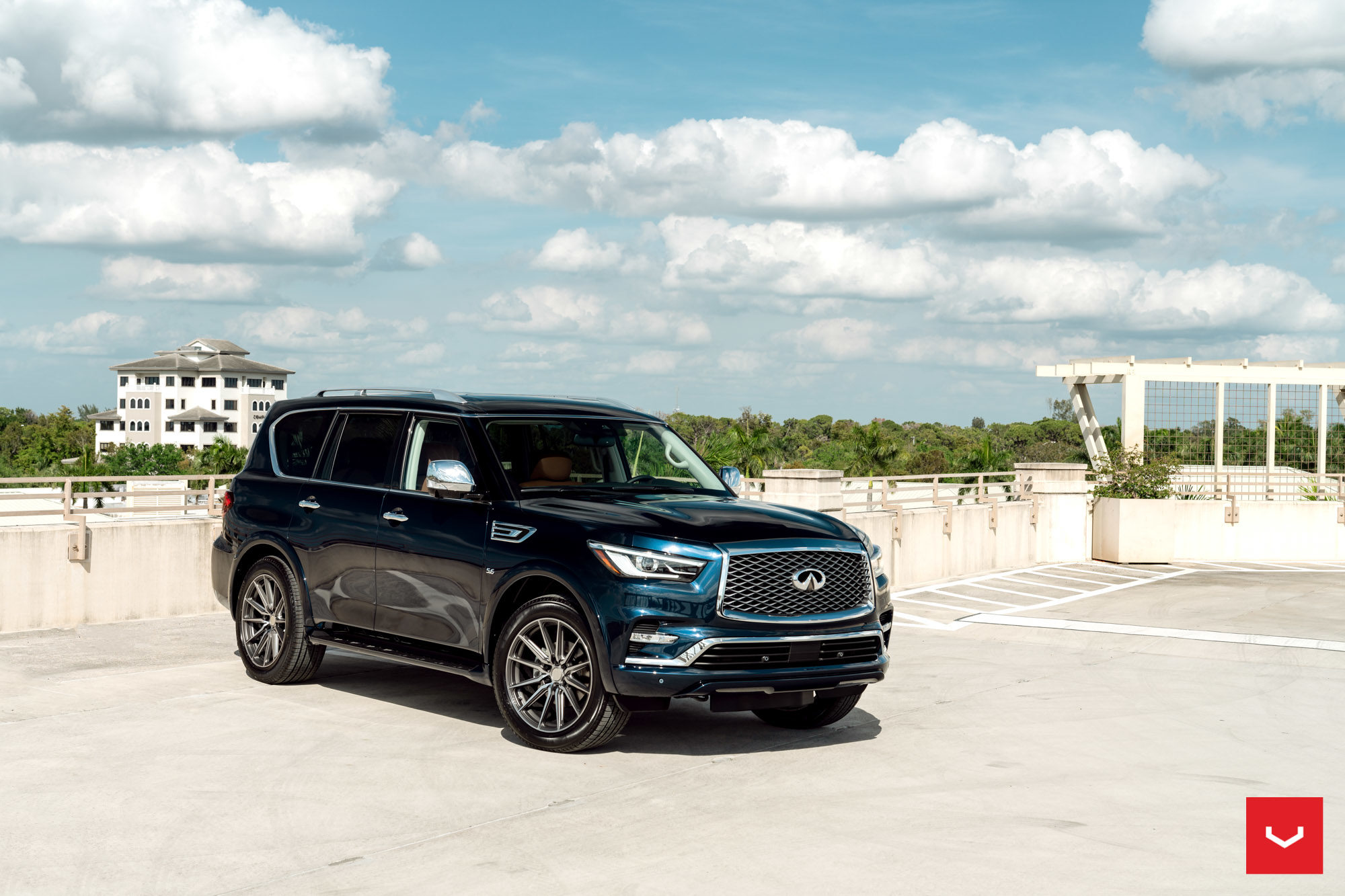 INFINITI QX80 - HYBRID FORGED SERIES: HF6-1 - Vossen Wheels