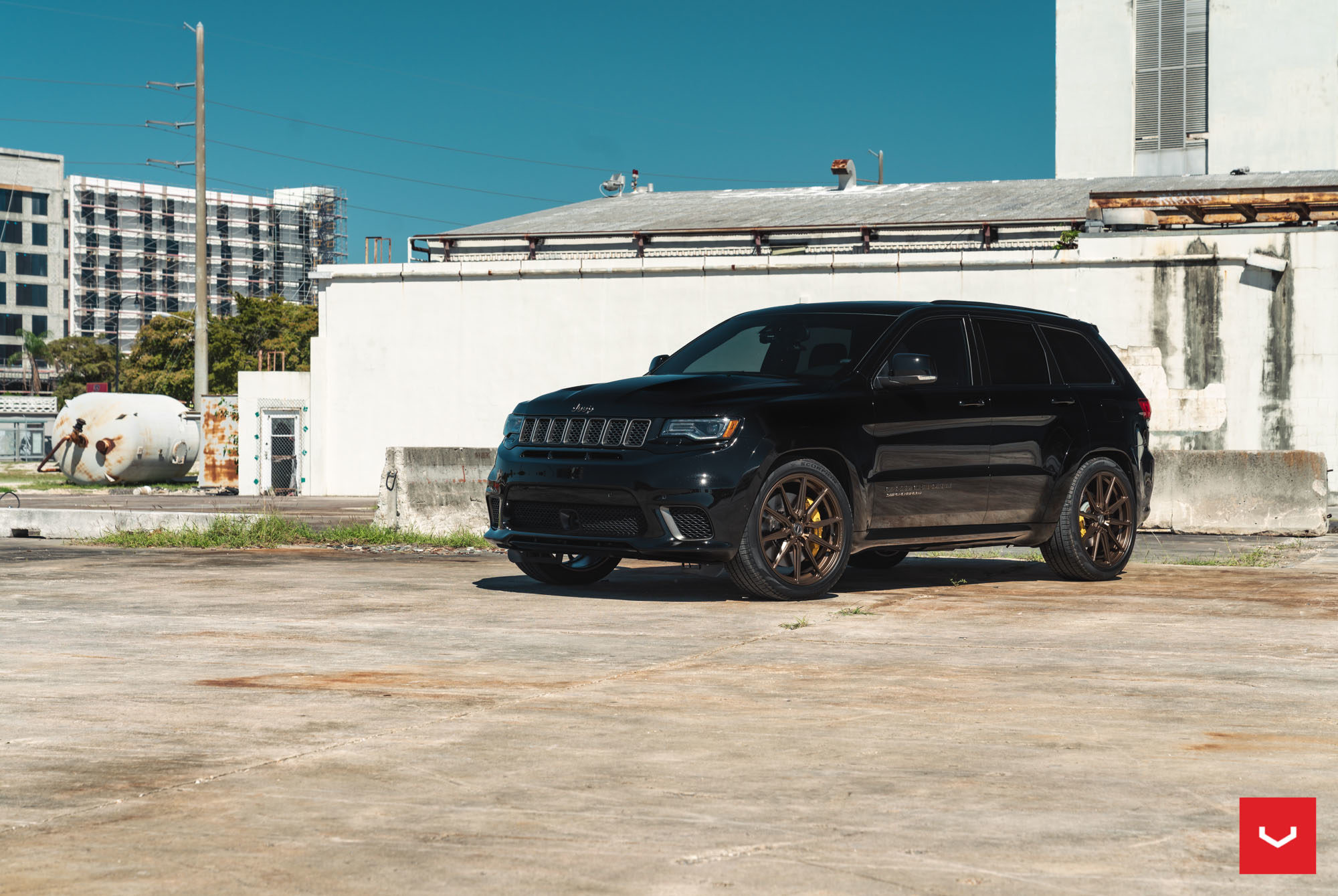 JEEP CHEROKEE TRACKHAWK - HYBRID FORGED SERIES: HF-3 - Vossen Wheels
