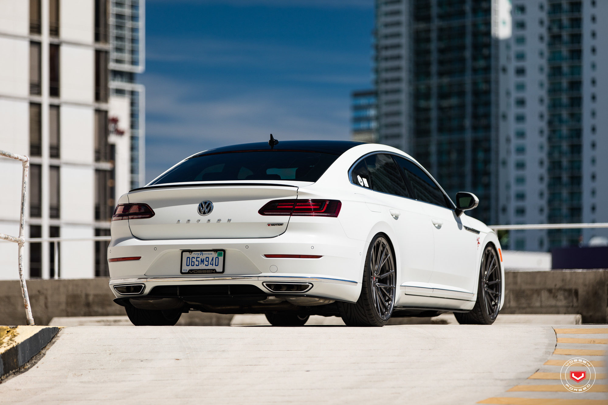 VOLKSWAGEN ARTEON R-LINE - M-X SERIES: M-X4T - Vossen Wheels