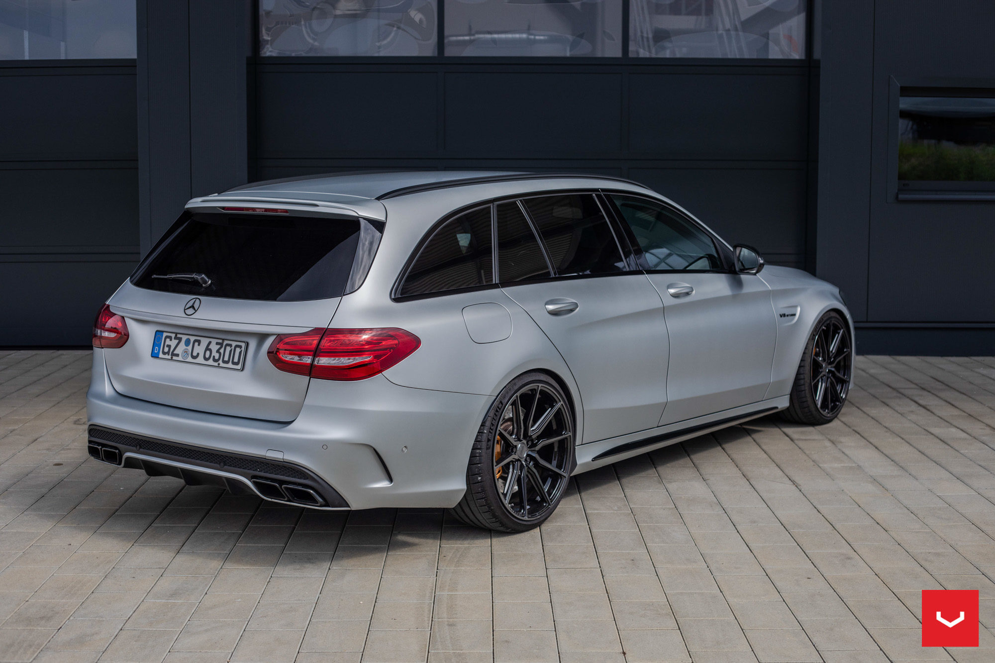 MERCEDES C63 AMG WAGON - HYBRID FORGED SERIES: HF-3 - Vossen Wheels