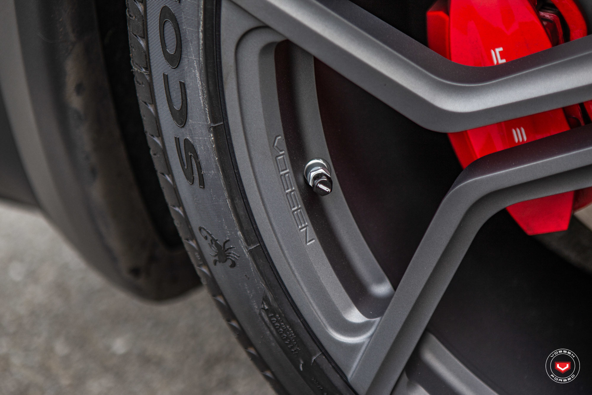 TESLA MODEL X - HC SERIES: HC-3 - Vossen Wheels