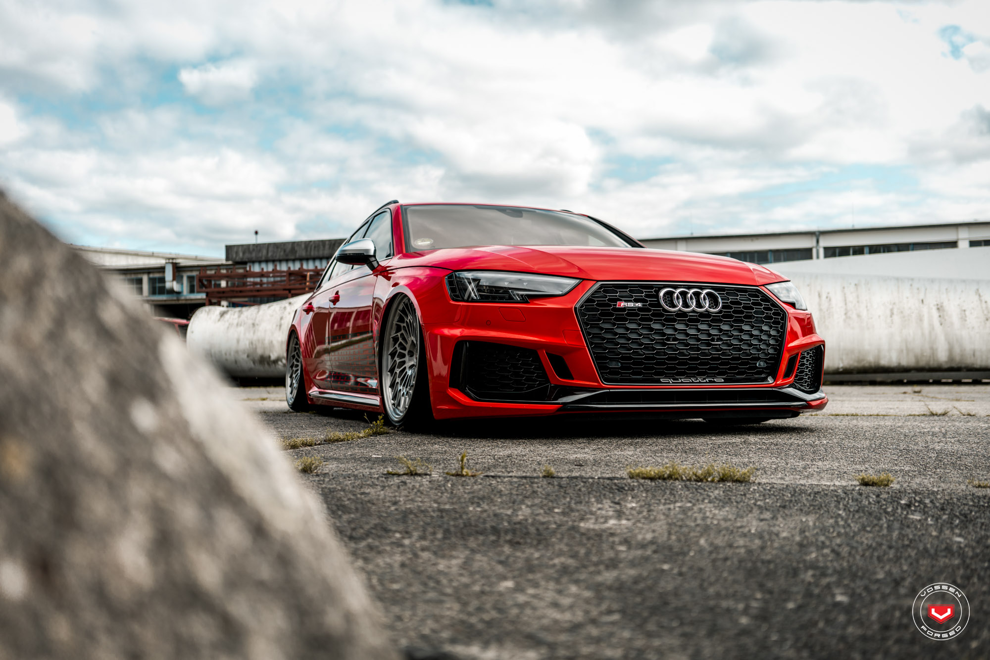 AUDI RS4 - M-R SERIES: ML-R2 - Vossen Wheels