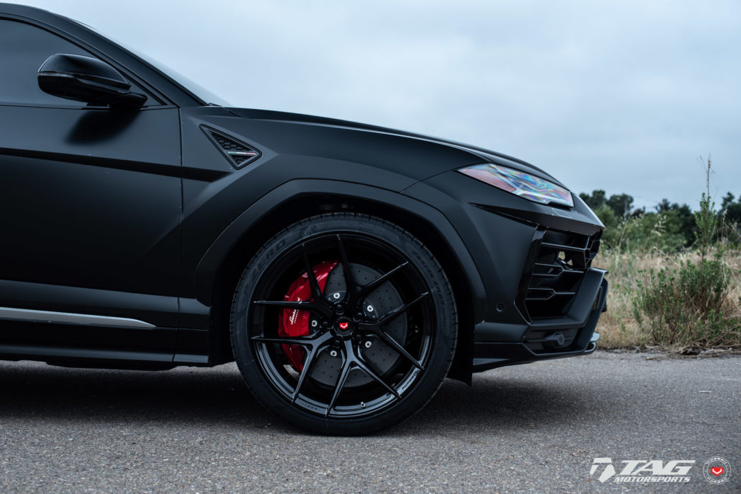 LAMBORGHINI URUS - SERIES 21: S21-01 - Vossen Wheels