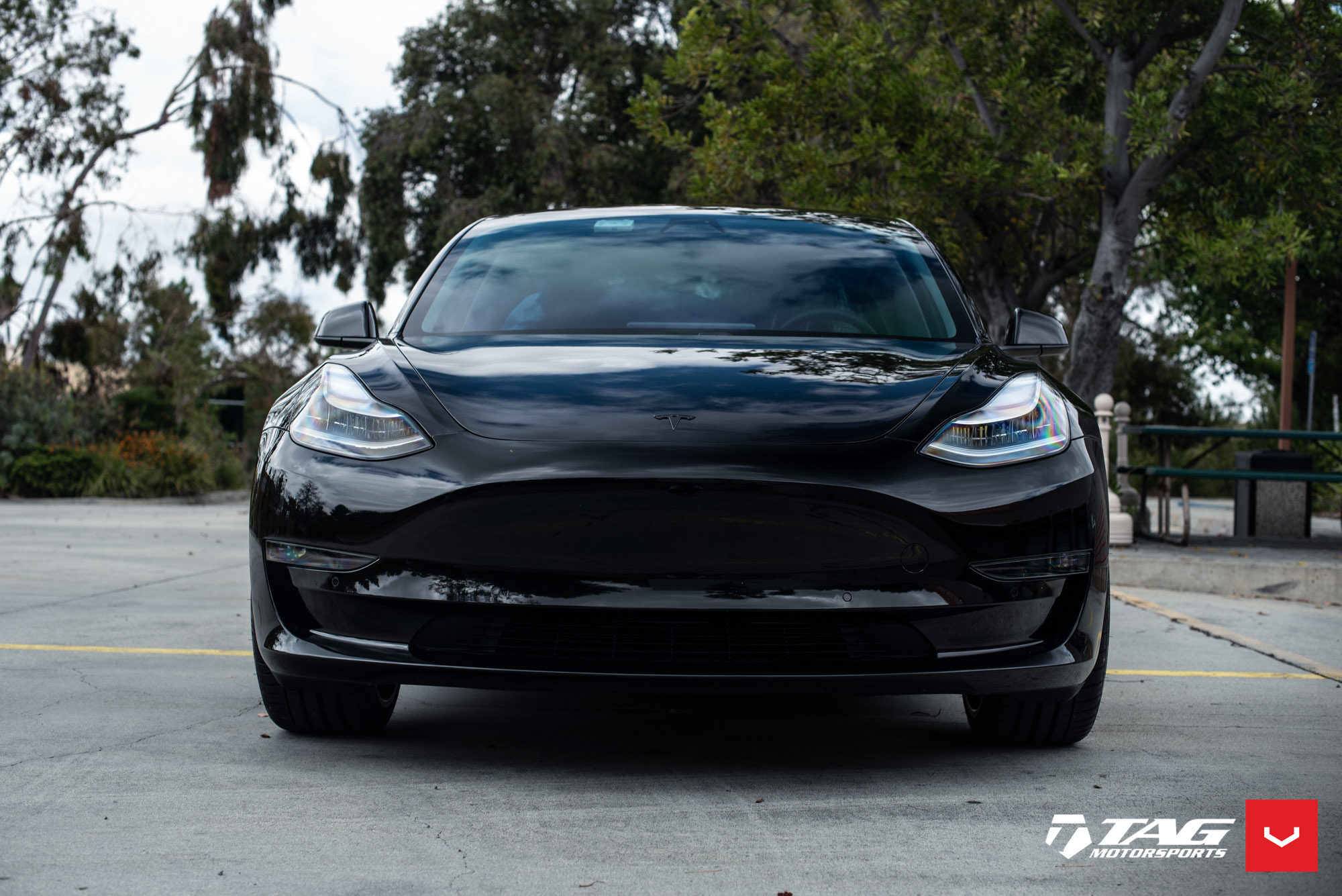 TESLA MODEL 3 - HYBRID FORGED SERIES: HF-2 - Vossen Wheels