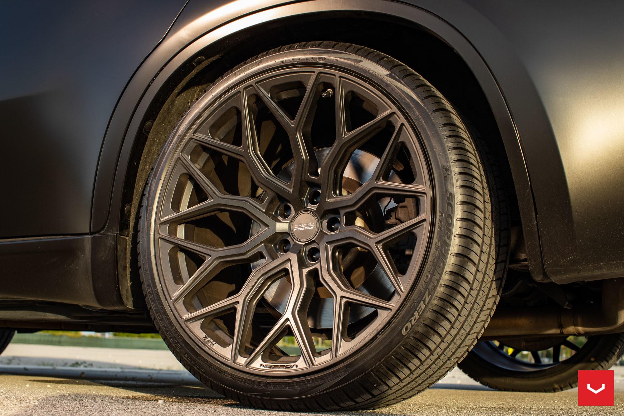 BMW X6M - HYBRID FORGED SERIES: HF-2 - Vossen Wheels