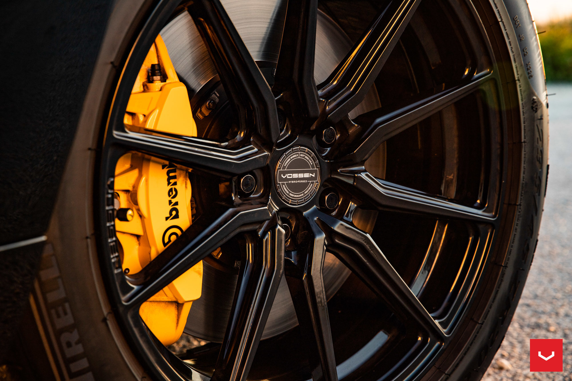 JEEP TRACKHAWK - HYBRID FORGED SERIES: HF-3 - Vossen Wheels