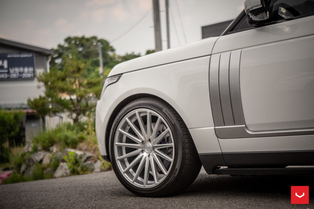 RANGE ROVER VOGUE - HYBRID FORGED SERIES: VFS-2 - Vossen Wheels