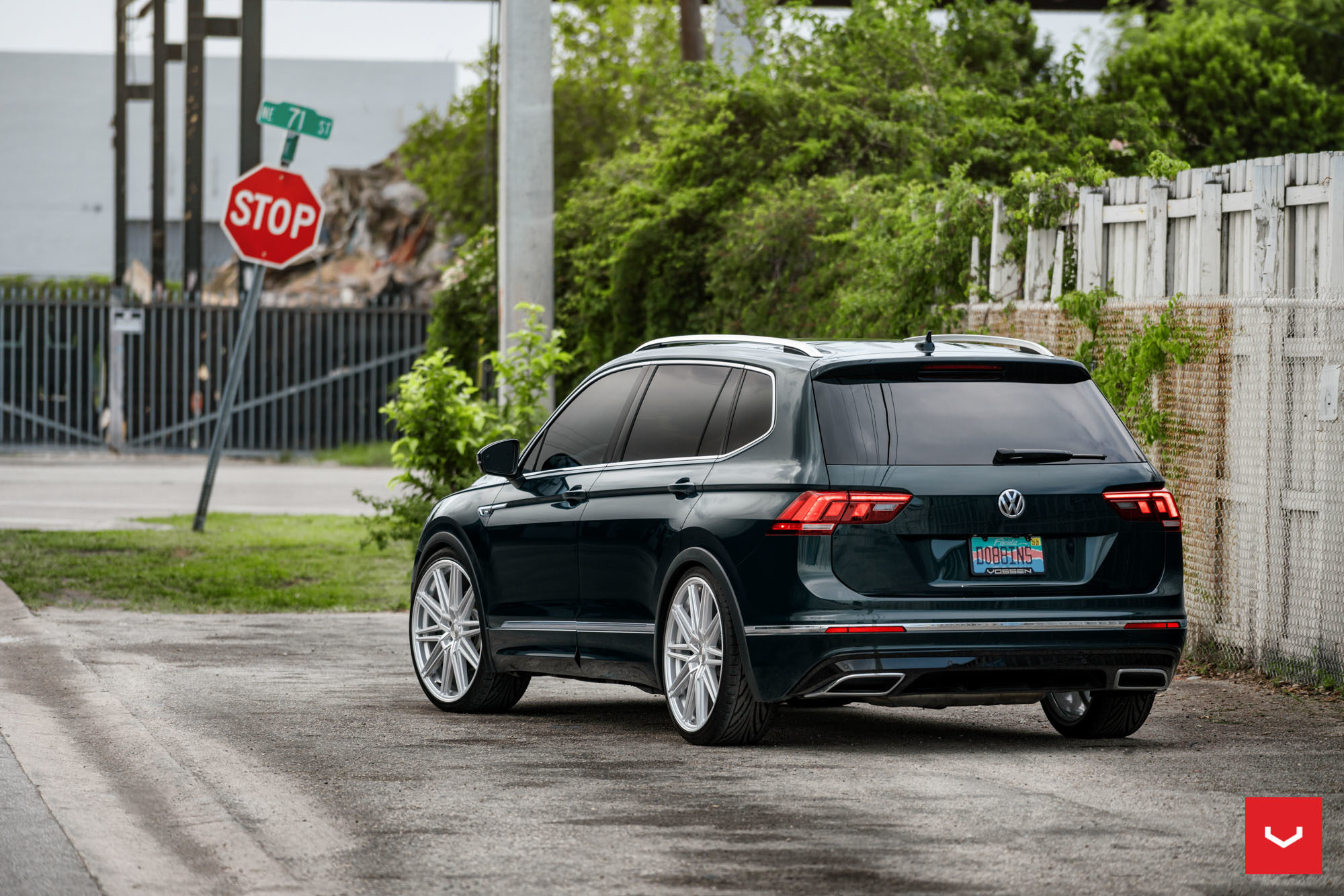 VOLKSWAGEN TIGUAN - CV SERIES: CV10 - Vossen Wheels
