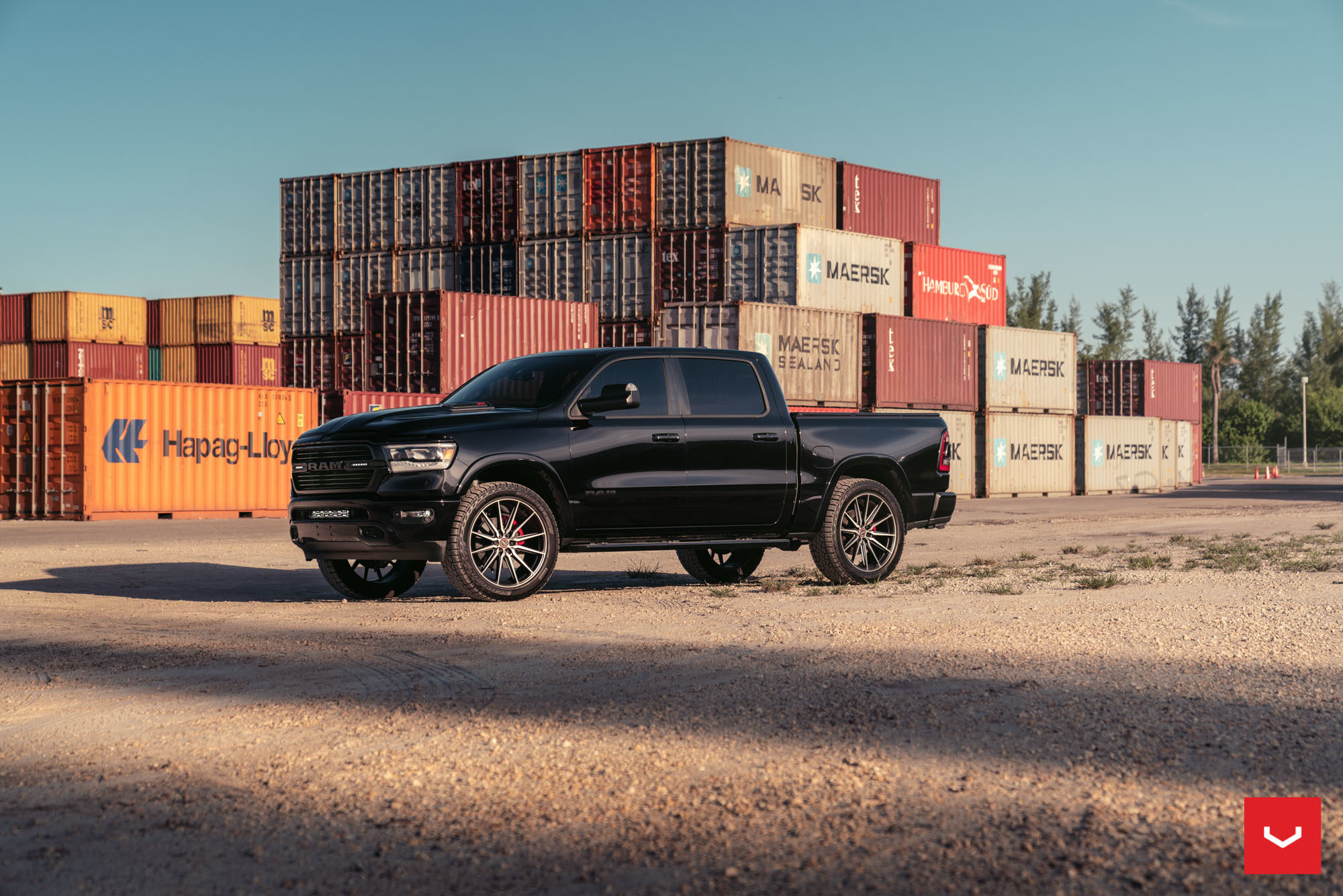 DODGE RAM - HYBRID FORGED SERIES: HF6-1 - Vossen Wheels
