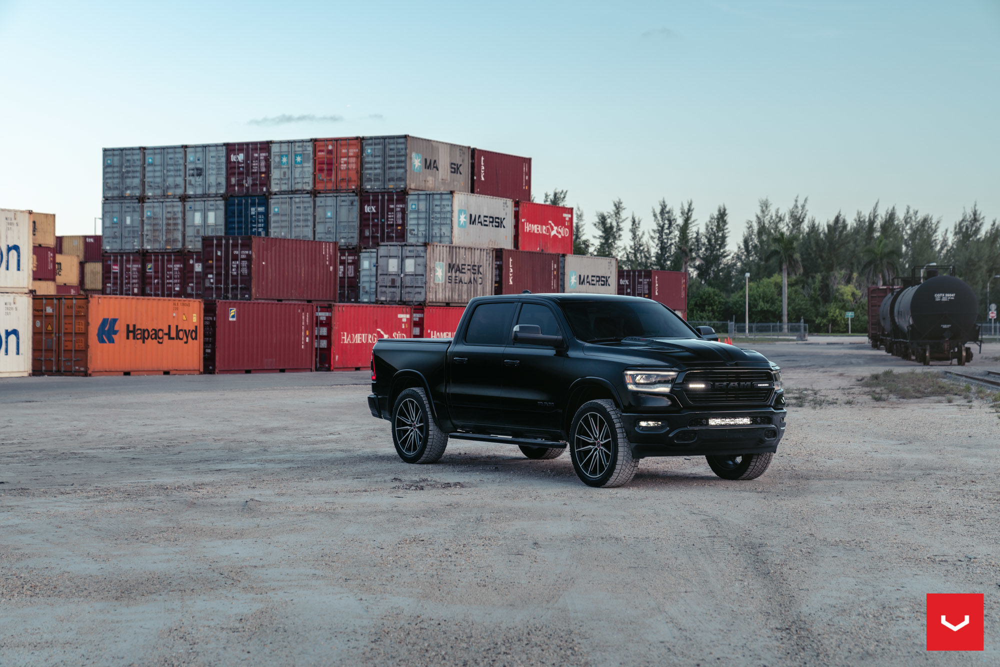 DODGE RAM - HYBRID FORGED SERIES: HF6-1 - Vossen Wheels