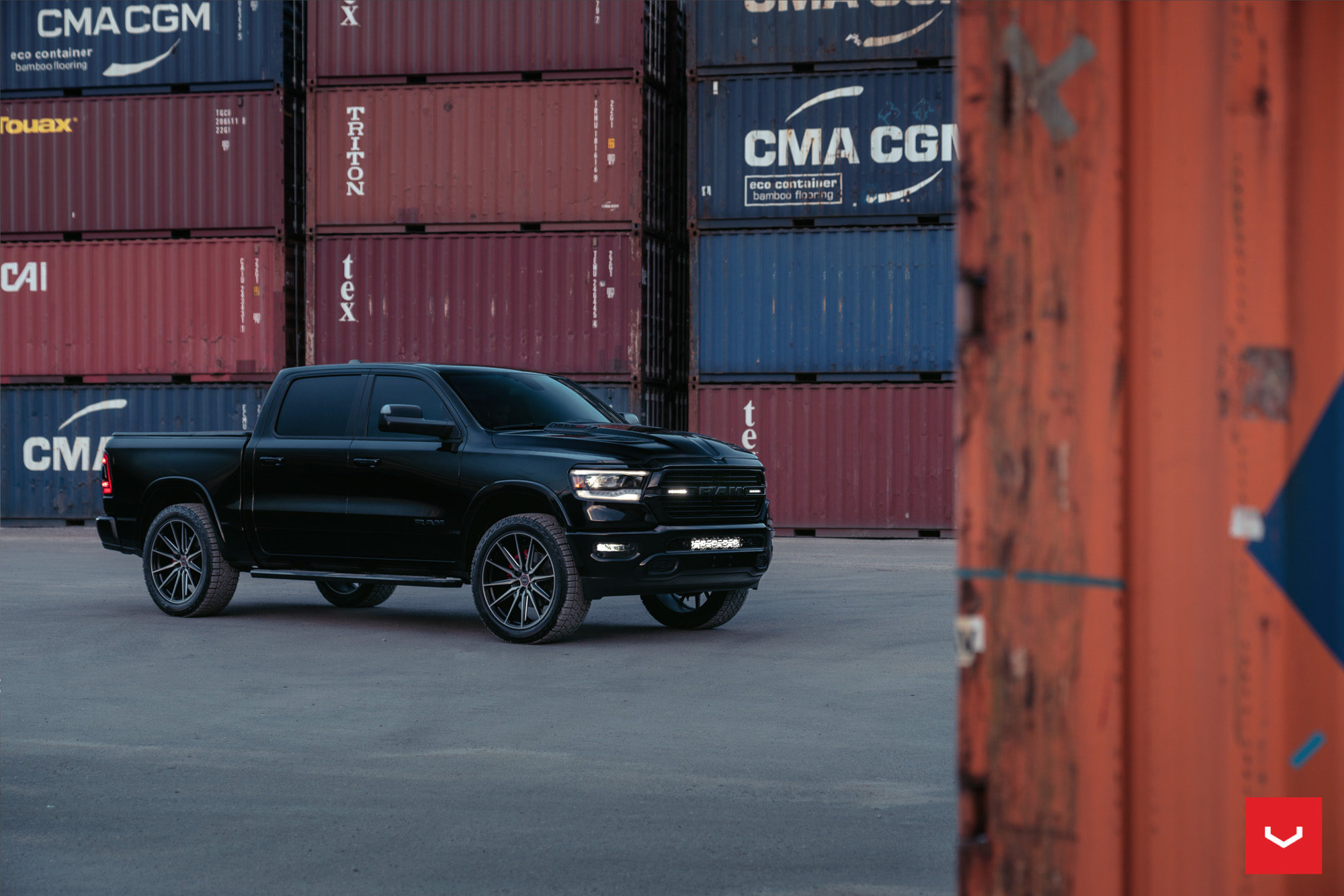 DODGE RAM - HYBRID FORGED SERIES: HF6-1 - Vossen Wheels